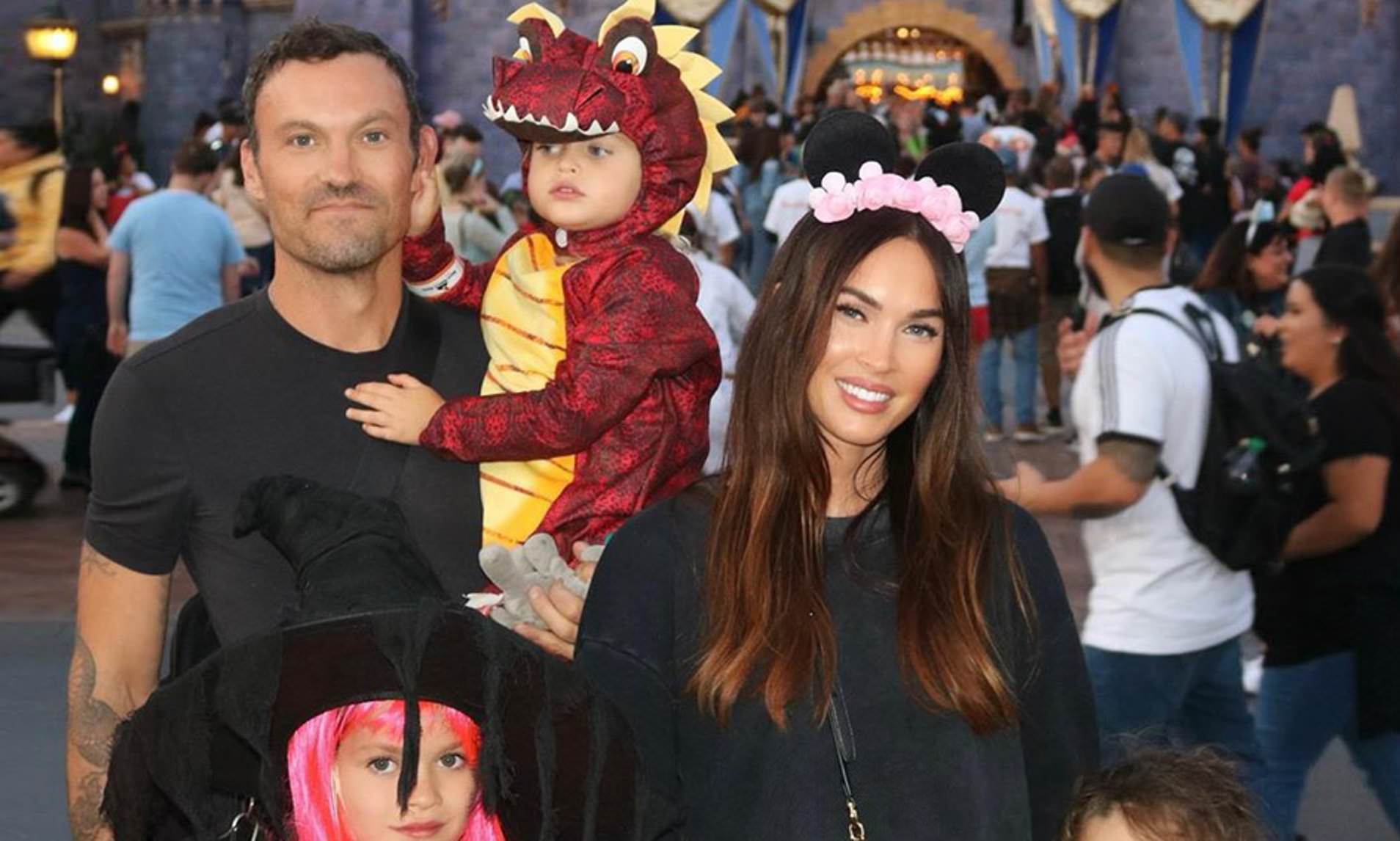 Megan Fox Biography : Personal Details